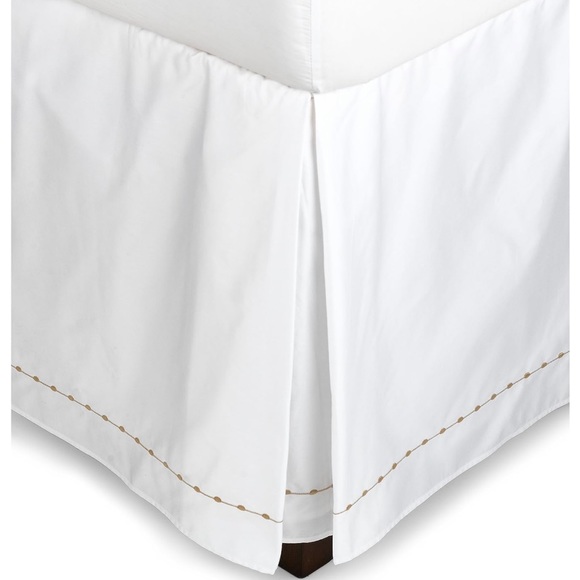 Barbara Barry | Bedding | Barbara Barry Pearls King Size Bed Skirts ...